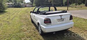 White Volkswagen Golf 1997 in Kuldiga, with an engine capacity of 2.00 L and mileage of 146 thousand km for 1300 €, photo 4 on AUTOMOTO.COM.LV