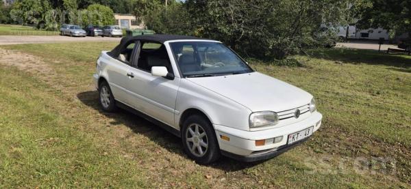 White Volkswagen Golf 1997 in Kuldiga, with an engine capacity of 2.00 L and mileage of 146 thousand km for 1300 €, photo 7 on AUTOMOTO.COM.LV