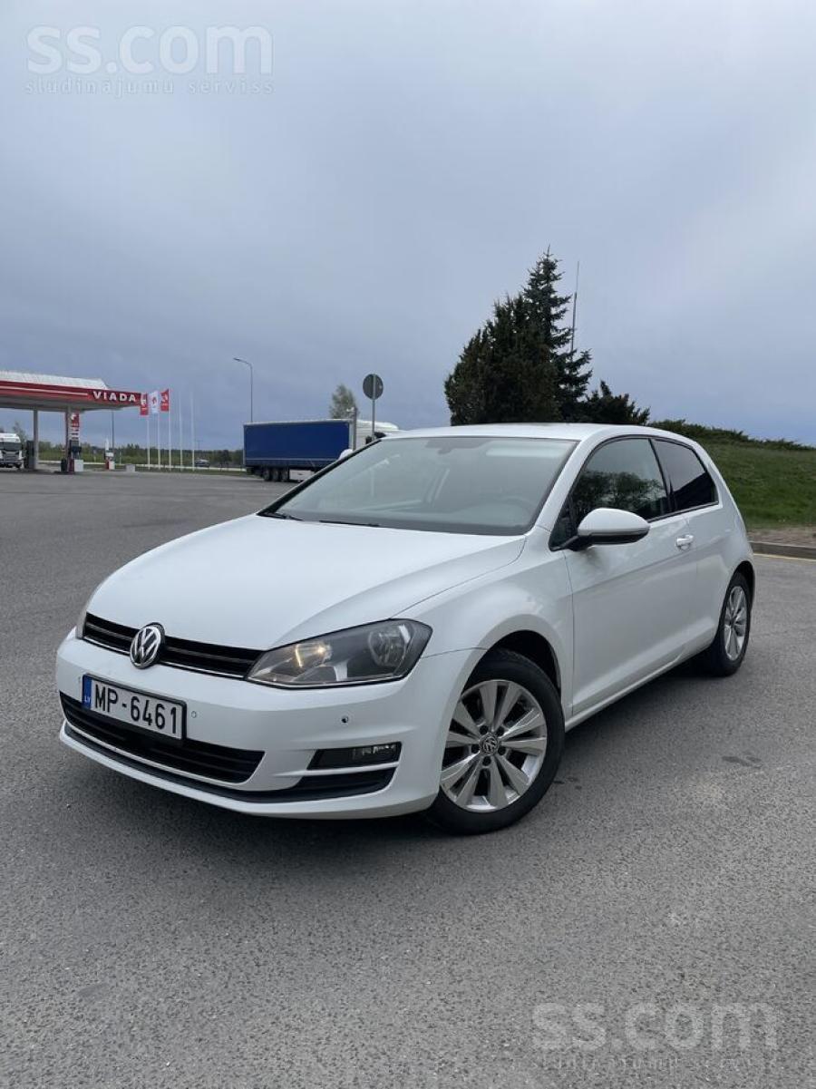 White Volkswagen Golf 2013 in Riga, with an engine capacity of 2.00 L and mileage of 250 thousand km for 6100 €, photo 1 on AUTOMOTO.COM.LV