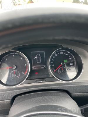 White Volkswagen Golf 2013 in Riga, with an engine capacity of 2.00 L and mileage of 250 thousand km for 6100 €, photo 11 on AUTOMOTO.COM.LV