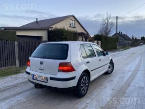 Balts Volkswagen Golf 1999 Jelgava, ar dzinēja tilpumu 1.90 L un nobraukumu 459 tūkst. km par 950 €, foto 3 vietnē AUTOMOTO.COM.LV