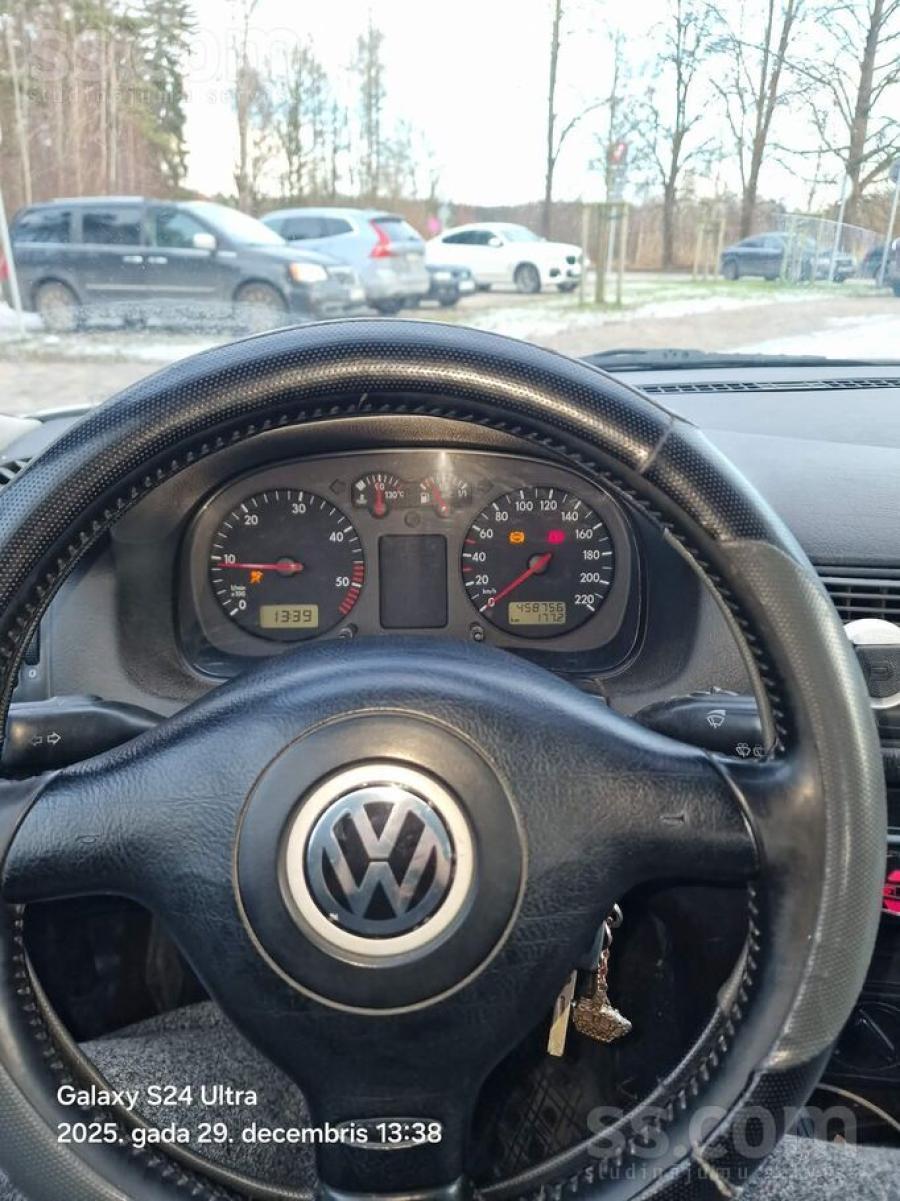 Balts Volkswagen Golf 1999 Jelgava, ar dzinēja tilpumu 1.90 L un nobraukumu 459 tūkst. km par 950 €, foto 9 vietnē AUTOMOTO.COM.LV