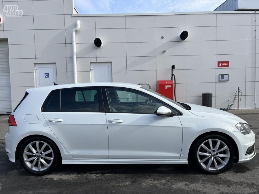Balts Volkswagen Golf 2016 Kauņa, ar dzinēja tilpumu 2.00 L un nobraukumu 277 tūkst. km par 7999 €, foto 5 vietnē AUTOMOTO.COM.LV