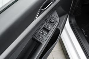 Balts Volkswagen Golf 2021 Mārupe, ar dzinēja tilpumu 1.50 L un nobraukumu 88 tūkst. km par 16150 €, foto 9 vietnē AUTOMOTO.COM.LV
