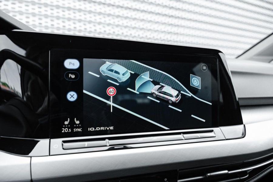 Balts Volkswagen Golf 2021 Mārupe, ar dzinēja tilpumu 1.50 L un nobraukumu 88 tūkst. km par 16150 €, foto 17 vietnē AUTOMOTO.COM.LV