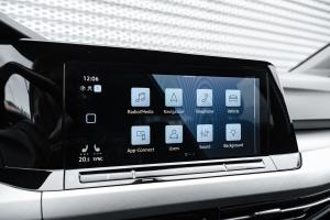 Balts Volkswagen Golf 2021 Mārupe, ar dzinēja tilpumu 1.50 L un nobraukumu 88 tūkst. km par 16150 €, foto 20 vietnē AUTOMOTO.COM.LV