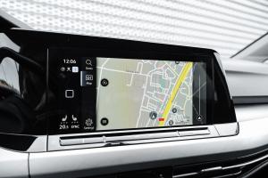 Balts Volkswagen Golf 2021 Mārupe, ar dzinēja tilpumu 1.50 L un nobraukumu 88 tūkst. km par 16150 €, foto 23 vietnē AUTOMOTO.COM.LV