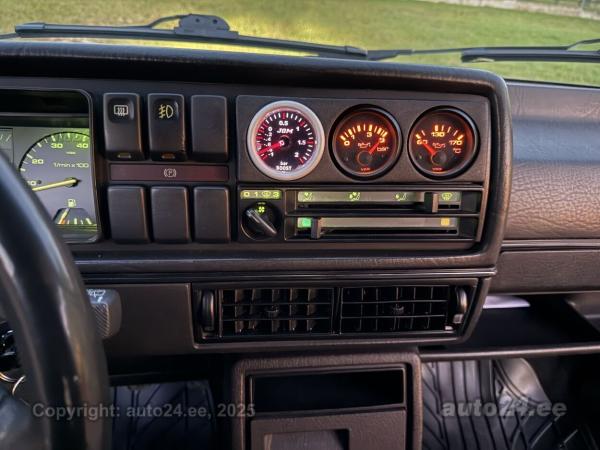 White Volkswagen Golf 1989 in Tallinn, with an engine capacity of 1.80 L and mileage of 0 thousand km for 9999 €, photo 10 on AUTOMOTO.COM.LV