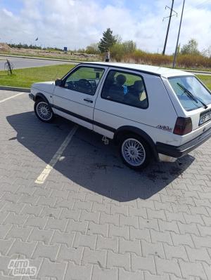 Balts Volkswagen Golf 1989 Kretinga, ar dzinēja tilpumu 1.30 L un nobraukumu 250 tūkst. km par 980 €, foto 7 vietnē AUTOMOTO.COM.LV