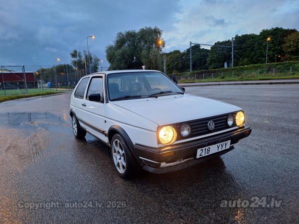 Volkswagen Golf 1991 Tallina vietnē Balts Volkswagen Golf 1991 Tallina, ar dzinēja tilpumu 1.60 L un nobraukumu 0 tūkst. km par 1499 €, foto 5 vietnē AUTOMOTO.COM.LV