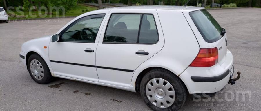 Balts Volkswagen Golf 1998 Aizkraukle, ar dzinēja tilpumu 1.90 L un nobraukumu 317 tūkst. km par 950 €, foto 3 vietnē AUTOMOTO.COM.LV