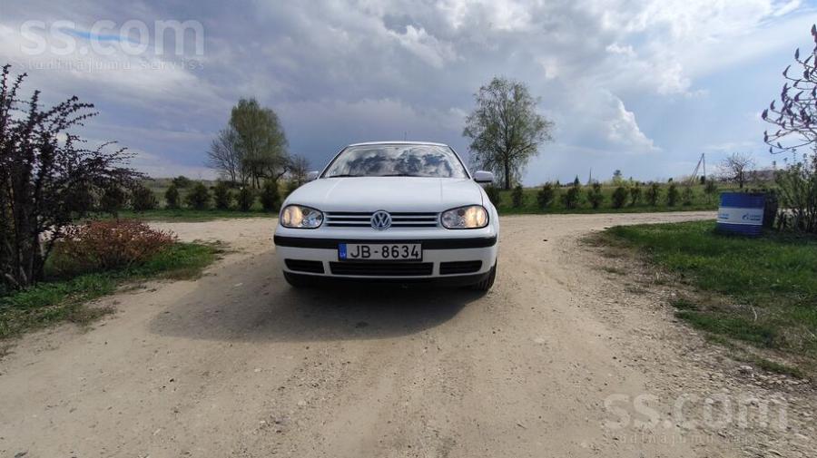 Balts Volkswagen Golf 1998 Daugavpils, ar dzinēja tilpumu 1.90 L un nobraukumu 290 tūkst. km par 1250 €, foto 3 vietnē AUTOMOTO.COM.LV