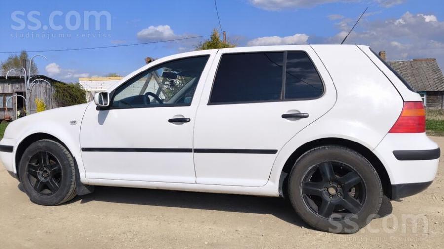 Balts Volkswagen Golf 1998 Daugavpils, ar dzinēja tilpumu 1.90 L un nobraukumu 290 tūkst. km par 1250 €, foto 8 vietnē AUTOMOTO.COM.LV