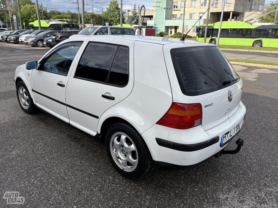 Balts Volkswagen Golf 1998 Kauņa, ar dzinēja tilpumu 1.90 L un nobraukumu 279 tūkst. km par 550 €, foto 5 vietnē AUTOMOTO.COM.LV