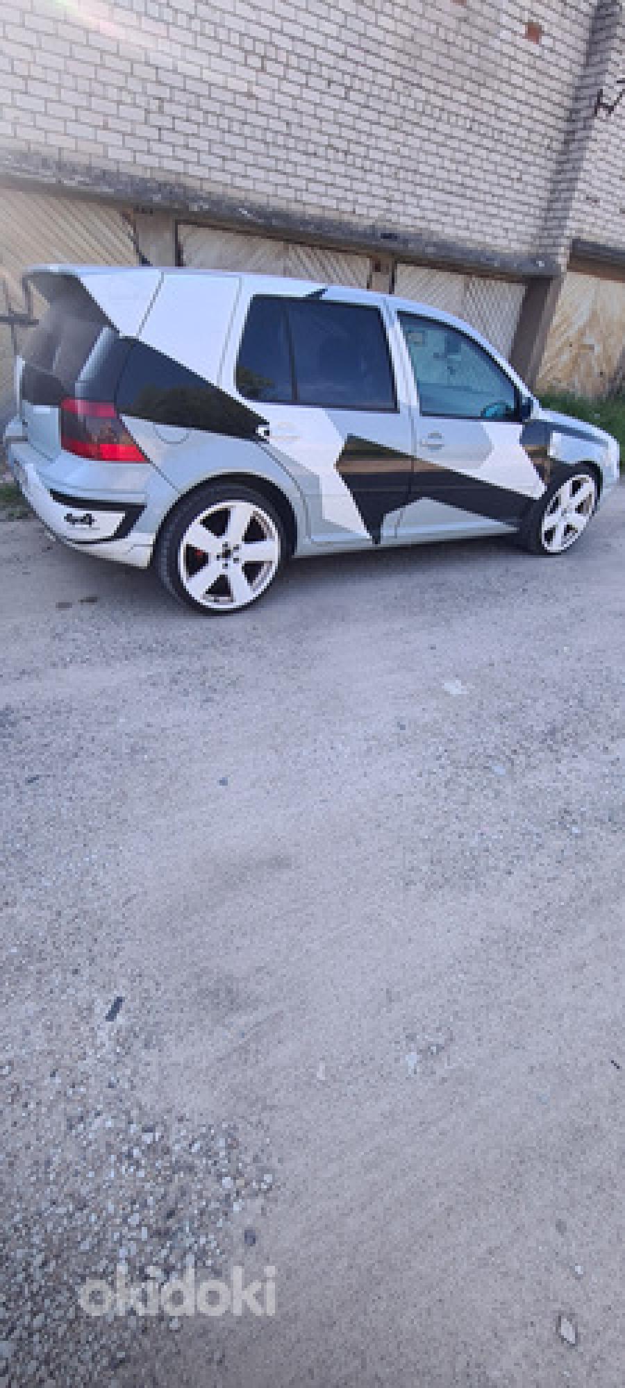White Volkswagen Golf 2000 in Johvi, with an engine capacity of 1.90 L and mileage of 304 thousand km for 2000 €, photo 5 on AUTOMOTO.COM.LV
