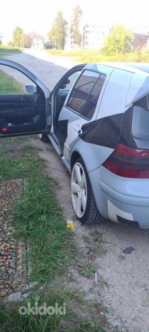 White Volkswagen Golf 2000 in Johvi, with an engine capacity of 1.90 L and mileage of 304 thousand km for 2000 €, photo 10 on AUTOMOTO.COM.LV