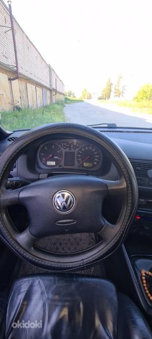 White Volkswagen Golf 2000 in Johvi, with an engine capacity of 1.90 L and mileage of 304 thousand km for 2000 €, photo 15 on AUTOMOTO.COM.LV