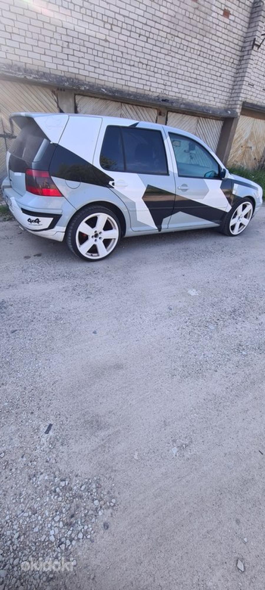 White Volkswagen Golf 2000 in Johvi, with an engine capacity of 1.90 L and mileage of 304 thousand km for 2000 €, photo 17 on AUTOMOTO.COM.LV