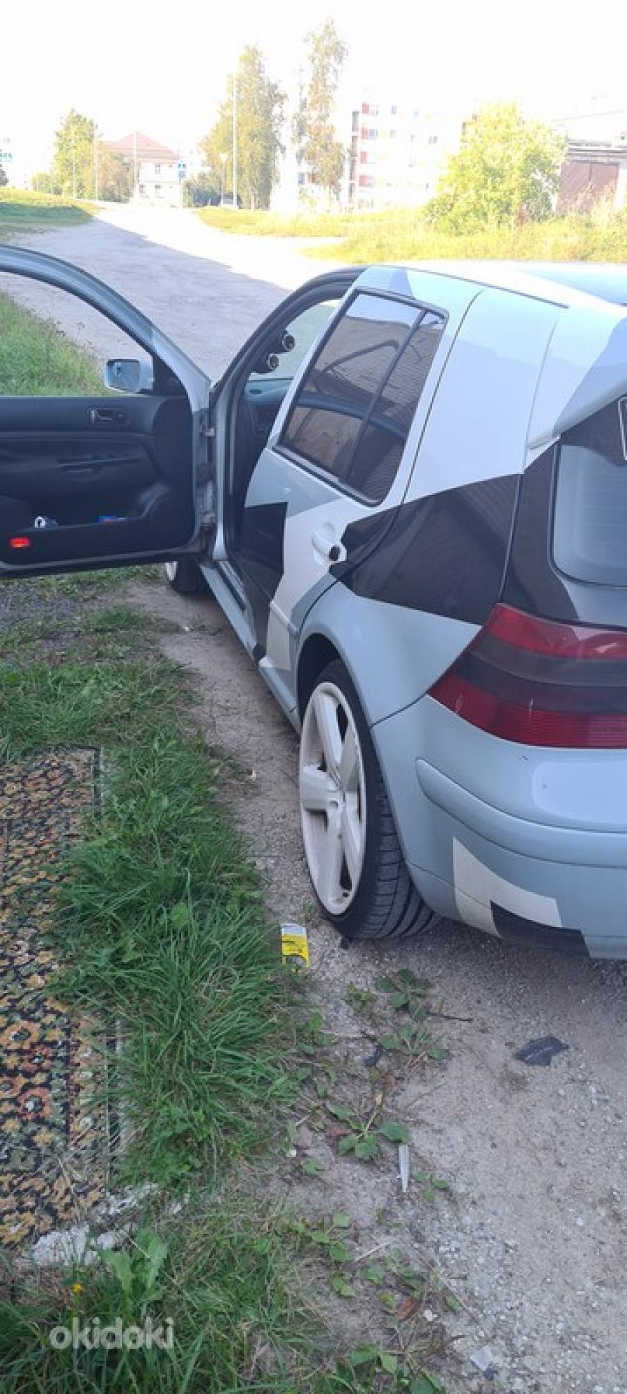 White Volkswagen Golf 2000 in Johvi, with an engine capacity of 1.90 L and mileage of 304 thousand km for 2000 €, photo 22 on AUTOMOTO.COM.LV