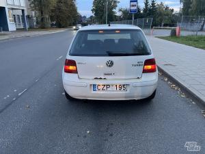 Белый Фольксваген Гольф 2000 в Паневежис, объемом двигателя 1.80 л и пробегом 221 тыс. км за 550 €, фото 7 на AUTOMOTO.COM.LV