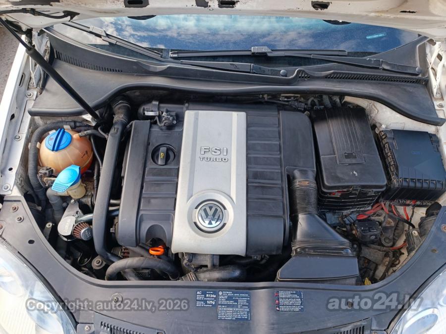 White Volkswagen Golf 2006 in Tallinn, with an engine capacity of 2.00 L and mileage of 154 thousand km for 5000 €, photo 11 on AUTOMOTO.COM.LV