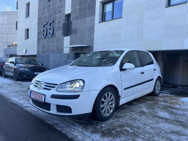 White Volkswagen Golf 2007 in Vilnius, with an engine capacity of 1.90 L and mileage of 330 thousand km for 750 €, photo 1 on AUTOMOTO.COM.LV