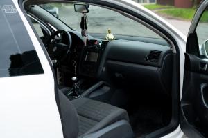 White Volkswagen Golf 2007 in Kaunas, with an engine capacity of 1.90 L and mileage of 406 thousand km for 1999 €, photo 11 on AUTOMOTO.COM.LV