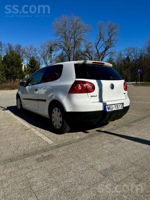 Balts Volkswagen Golf 2007 Jūrmala, ar dzinēja tilpumu 1.90 L un nobraukumu 255 tūkst. km par 1600 €, foto 4 vietnē AUTOMOTO.COM.LV