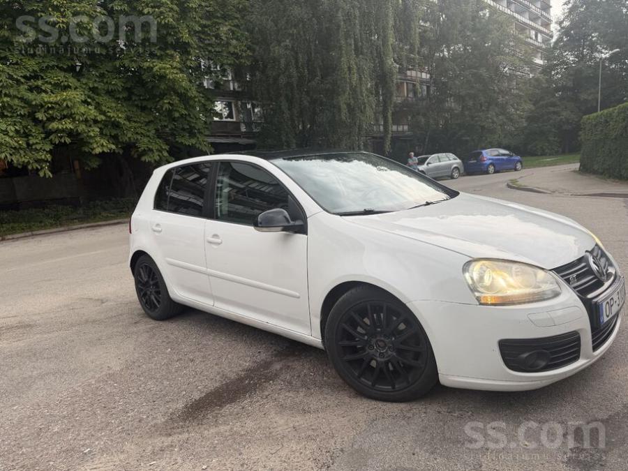Balts Volkswagen Golf 2008 Rīga, ar dzinēja tilpumu 2.00 L un nobraukumu 280 tūkst. km par 2799 €, foto 7 vietnē AUTOMOTO.COM.LV