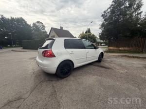 Balts Volkswagen Golf 2008 Rīga, ar dzinēja tilpumu 2.00 L un nobraukumu 280 tūkst. km par 2799 €, foto 9 vietnē AUTOMOTO.COM.LV