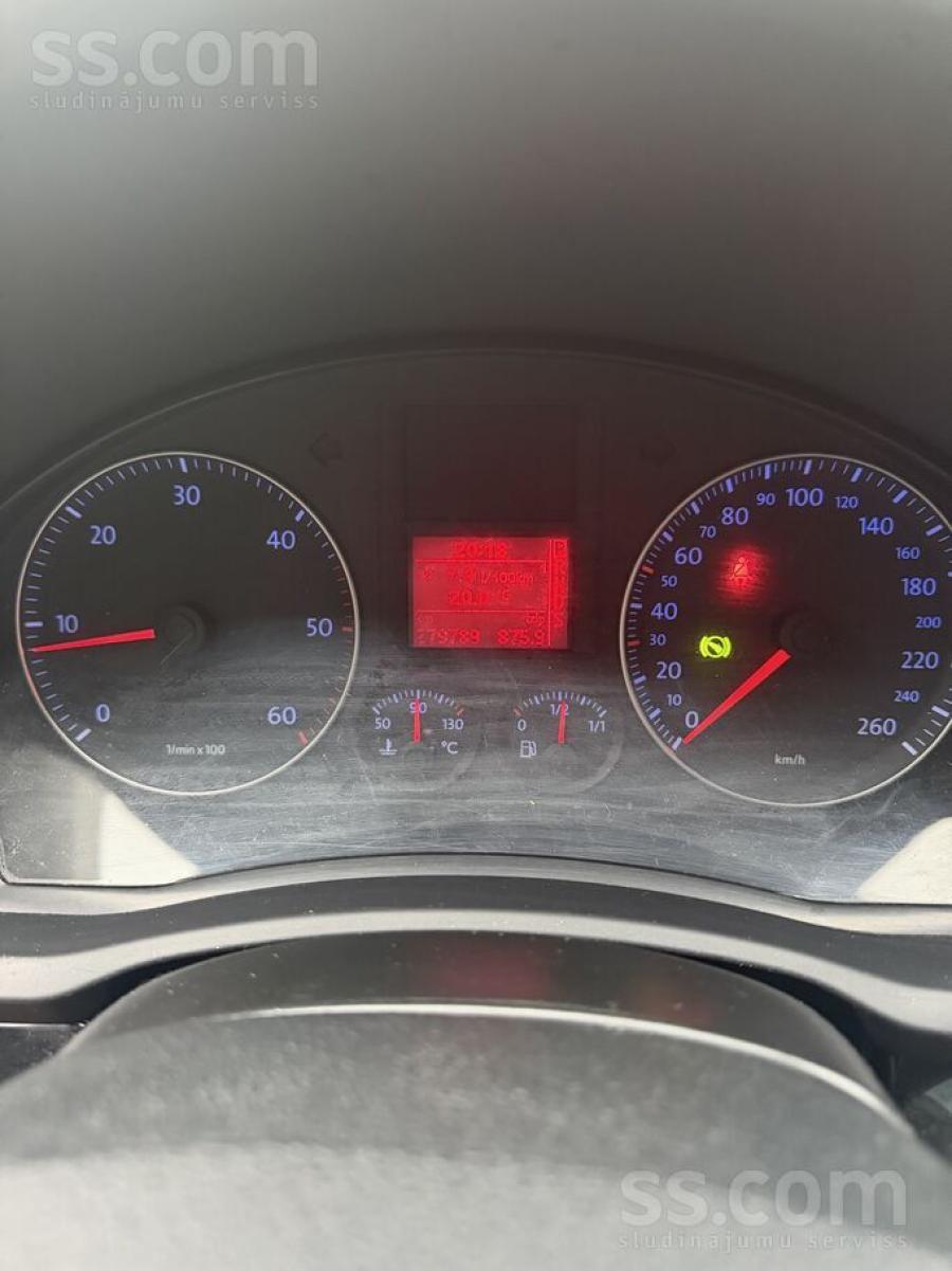 Balts Volkswagen Golf 2008 Rīga, ar dzinēja tilpumu 2.00 L un nobraukumu 280 tūkst. km par 2799 €, foto 18 vietnē AUTOMOTO.COM.LV