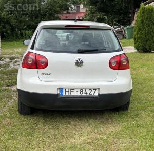 White Volkswagen Golf 2008 in Tukums, with an engine capacity of 1.40 L and mileage of 225 thousand km for 1590 €, photo 6 on AUTOMOTO.COM.LV