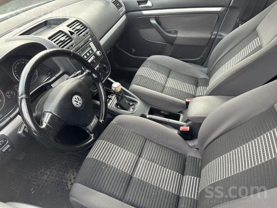 Balts Volkswagen Golf 2008 Daugavpils, ar dzinēja tilpumu 1.80 L un nobraukumu 412 tūkst. km par 750 €, foto 11 vietnē AUTOMOTO.COM.LV