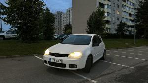 White Volkswagen Golf 2008 in Tallinn, with an engine capacity of 1.40 L and mileage of 246 thousand km for 2200 €, photo  on AUTOMOTO.COM.LV