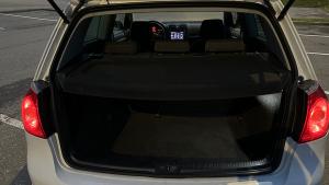 White Volkswagen Golf 2008 in Tallinn, with an engine capacity of 1.40 L and mileage of 246 thousand km for 2200 €, photo 14 on AUTOMOTO.COM.LV