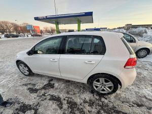 Balts Volkswagen Golf 2009 Klaipėda, ar dzinēja tilpumu 1.40 L un nobraukumu 244 tūkst. km par 3450 €, foto 6 vietnē AUTOMOTO.COM.LV