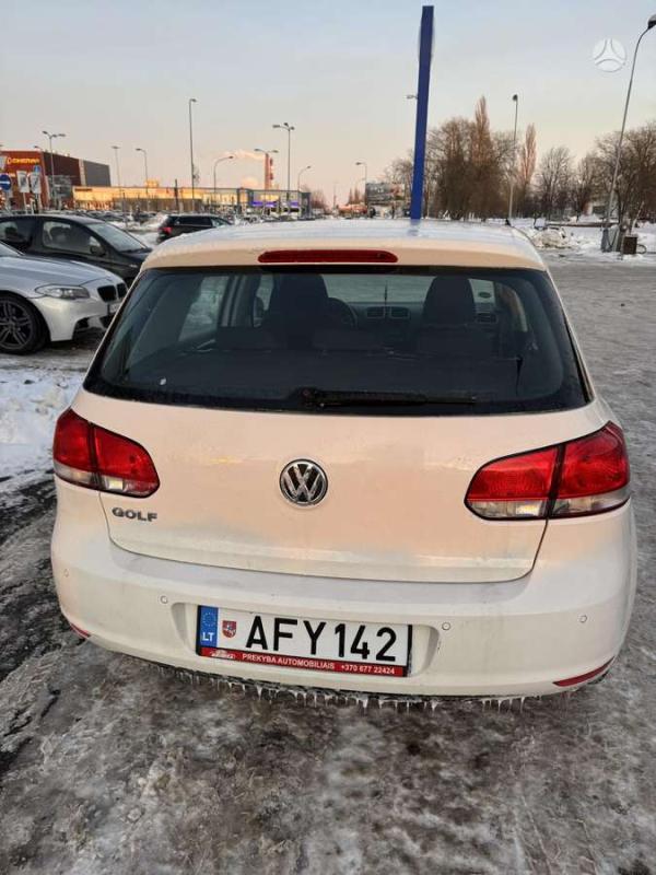 Balts Volkswagen Golf 2009 Klaipėda, ar dzinēja tilpumu 1.40 L un nobraukumu 244 tūkst. km par 3450 €, foto 8 vietnē AUTOMOTO.COM.LV