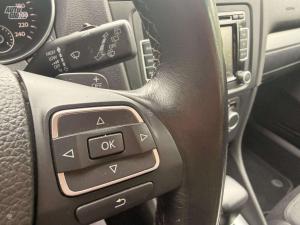 White Volkswagen Golf 2009 in Vilnius, with an engine capacity of 1.40 L and mileage of 109 thousand km for 5200 €, photo 20 on AUTOMOTO.COM.LV