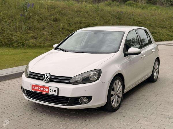 Balts Volkswagen Golf 2009 Viļņa, ar dzinēja tilpumu 1.40 L un nobraukumu 109 tūkst. km par 5200 €, foto 1 vietnē AUTOMOTO.COM.LV