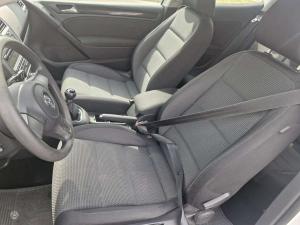 Balts Volkswagen Golf 2009 Viļņa, ar dzinēja tilpumu 1.40 L un nobraukumu 247 tūkst. km par 2150 €, foto 11 vietnē AUTOMOTO.COM.LV