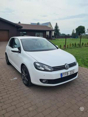 Balts Volkswagen Golf 2009 Kaišiadorys, ar dzinēja tilpumu 1.97 L un nobraukumu 352 tūkst. km par 4350 €, foto  vietnē AUTOMOTO.COM.LV