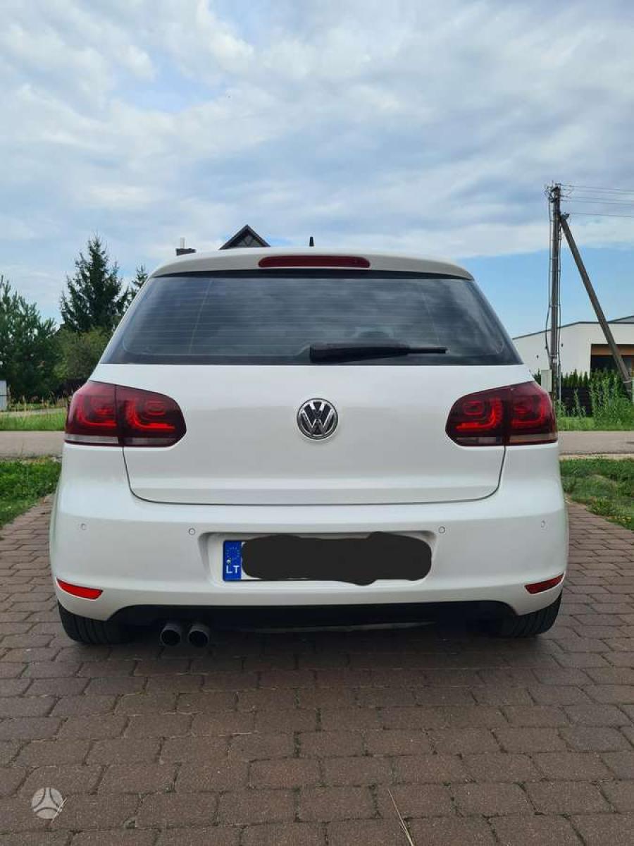 White Volkswagen Golf 2009 in Kaisiadorys, with an engine capacity of 1.97 L and mileage of 352 thousand km for 3850 €, photo 7 on AUTOMOTO.COM.LV