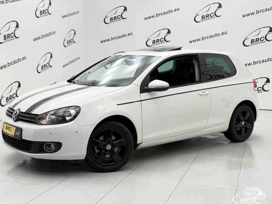 White Volkswagen Golf 2010 in Avizieniai, with an engine capacity of 1.20 L and mileage of 237 thousand km for 3300 €, photo 1 on AUTOMOTO.COM.LV