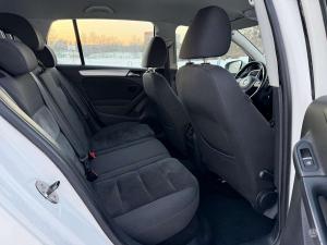 Balts Volkswagen Golf 2010 Kauņa, ar dzinēja tilpumu 1.60 L un nobraukumu 343 tūkst. km par 4950 €, foto 18 vietnē AUTOMOTO.COM.LV