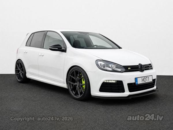White Volkswagen Golf 2010 in Tartu, with an engine capacity of 2.00 L and mileage of 209 thousand km for 12000 €, photo 1 on AUTOMOTO.COM.LV