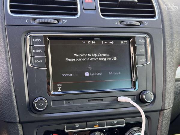 Balts Volkswagen Golf 2010 Kauņa, ar dzinēja tilpumu 1.60 L un nobraukumu 353 tūkst. km par 2750 €, foto 5 vietnē AUTOMOTO.COM.LV