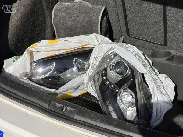 Balts Volkswagen Golf 2010 Kauņa, ar dzinēja tilpumu 1.60 L un nobraukumu 353 tūkst. km par 2750 €, foto 7 vietnē AUTOMOTO.COM.LV
