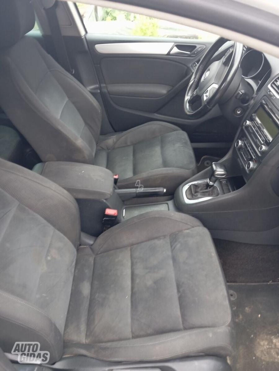 Balts Volkswagen Golf 2010 Kazlų Rūda, ar dzinēja tilpumu 1.40 L un nobraukumu 254 tūkst. km par 3149 €, foto 5 vietnē AUTOMOTO.COM.LV