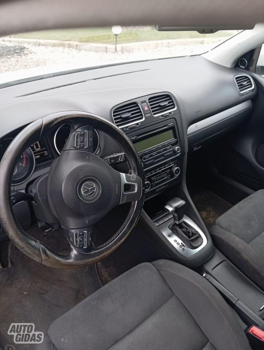 Balts Volkswagen Golf 2010 Kazlų Rūda, ar dzinēja tilpumu 1.40 L un nobraukumu 254 tūkst. km par 3149 €, foto 7 vietnē AUTOMOTO.COM.LV