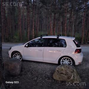 Balts Volkswagen Golf 2010 Rīga, ar dzinēja tilpumu 1.80 L un nobraukumu 248 tūkst. km par 3950 €, foto 5 vietnē AUTOMOTO.COM.LV